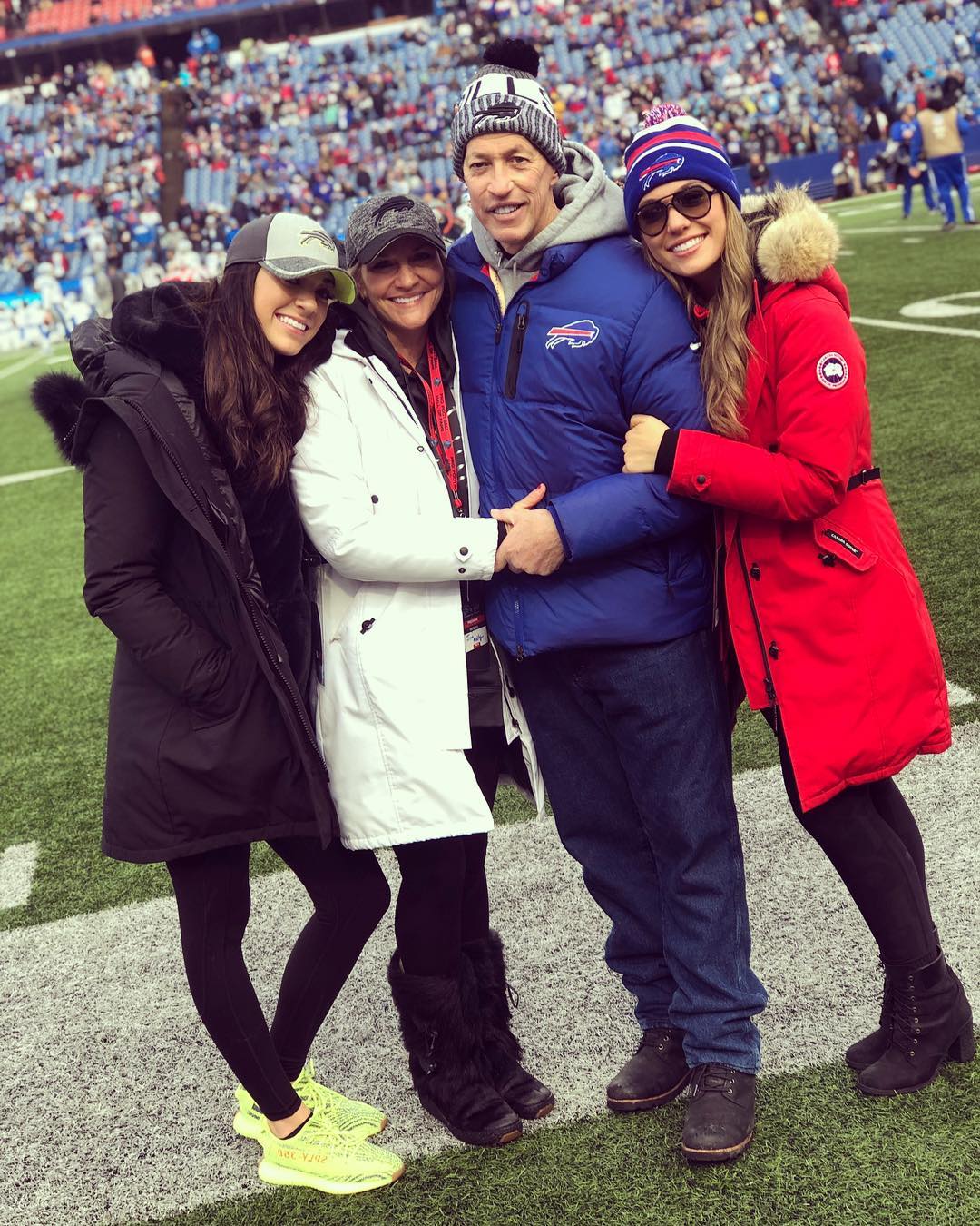 Jim Kelly Diagnosed with Skin Cancer, Opposes NFL Vaccine Mandate