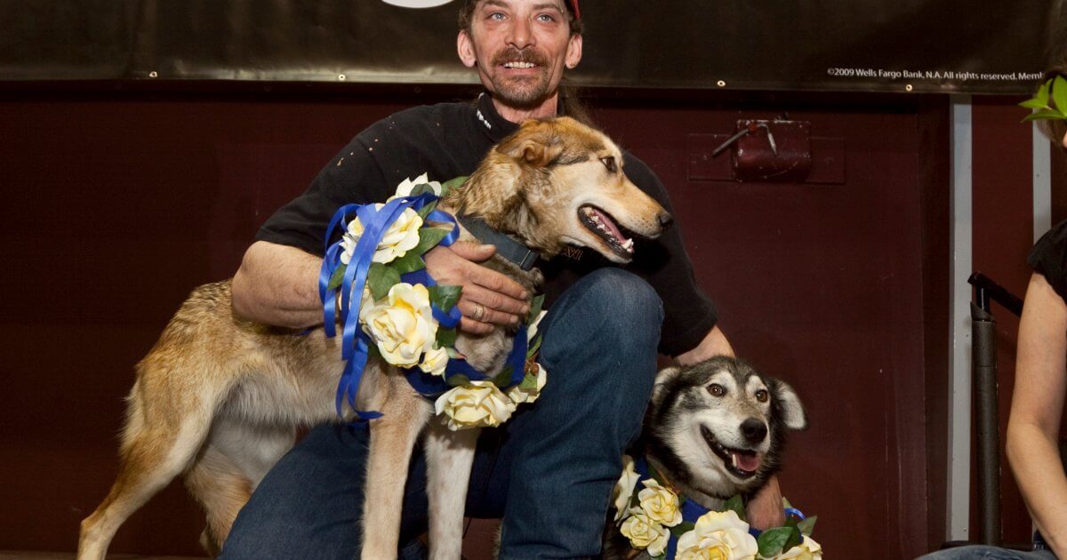 Four-time Iditarod Champion Lance Mackey Diagnosed with Cancer Again ...