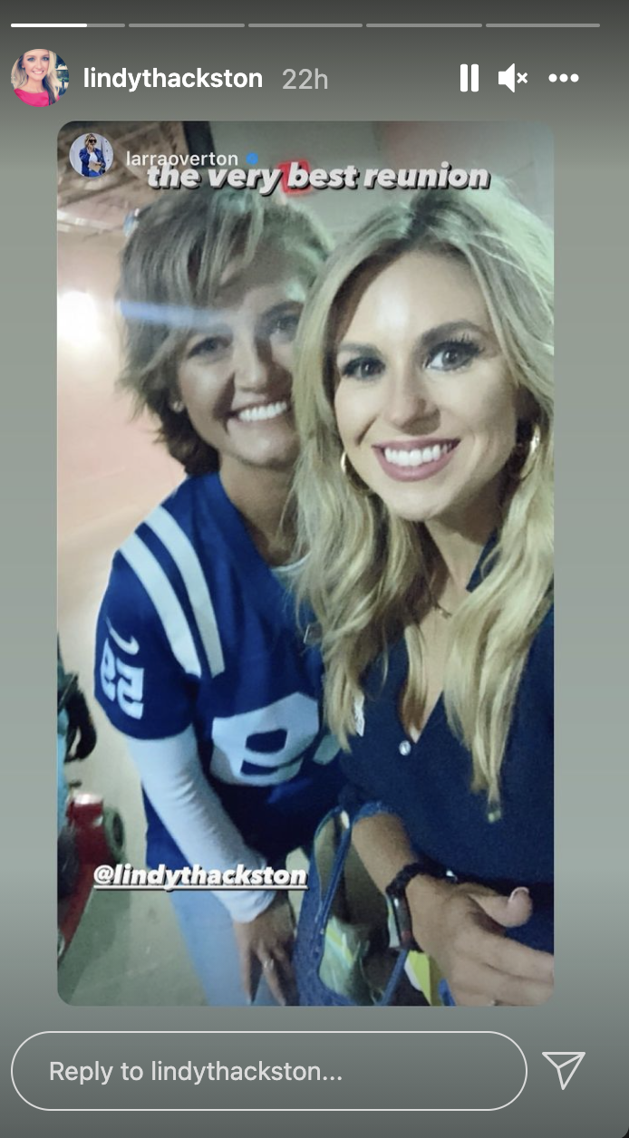 FOX Anchor Lindy Thackston Jokes About Taking Selfies While On Pain ...