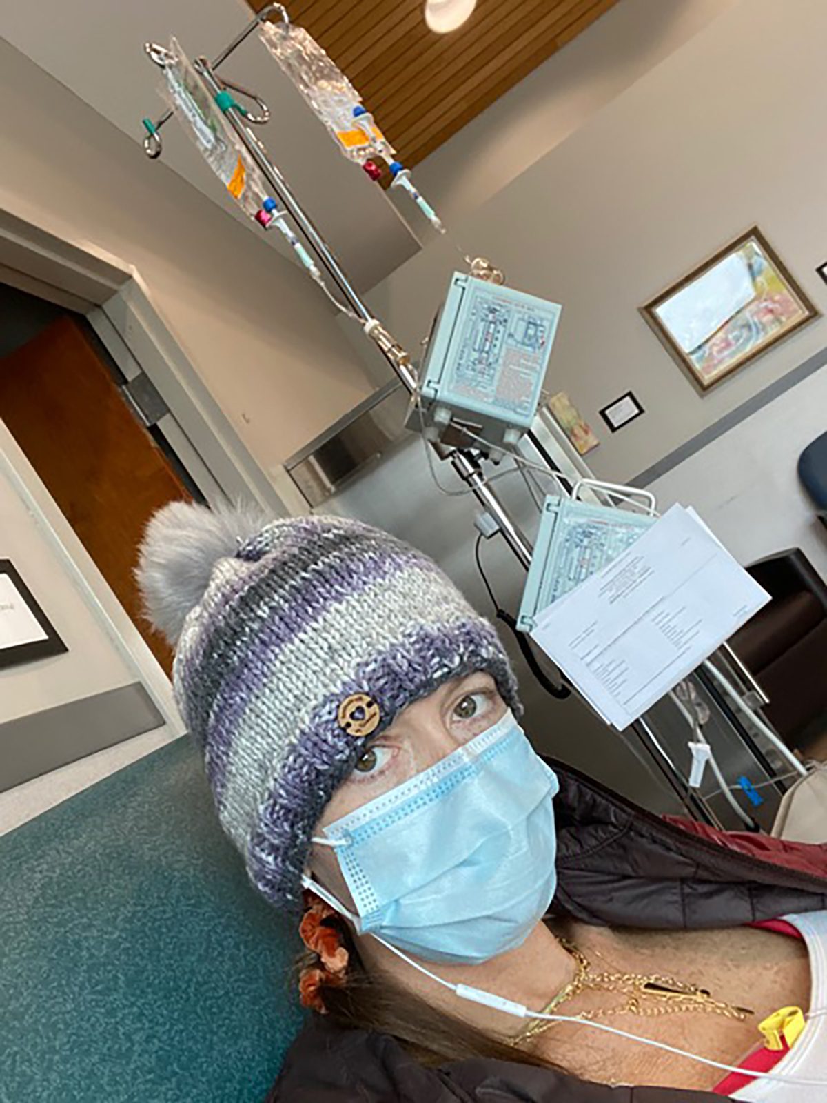 FOX Anchor Lindy Thackston, 41, Candidly Opens Up to SurvivorNet About ...