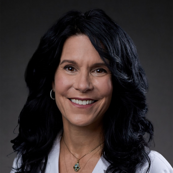 Oncologist Opts for Double Mastectomy Due to Breast Cancer Fam History