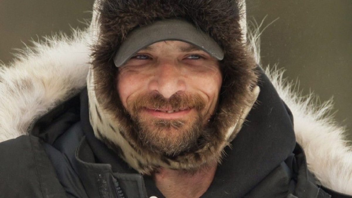 Remembering Famed Iditarod Dog Sled Racer And Throat Cancer Warrior ...