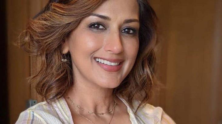 Bollywood Actress Sonali Bendre Recalls Metastatic Breast Cancer Fight