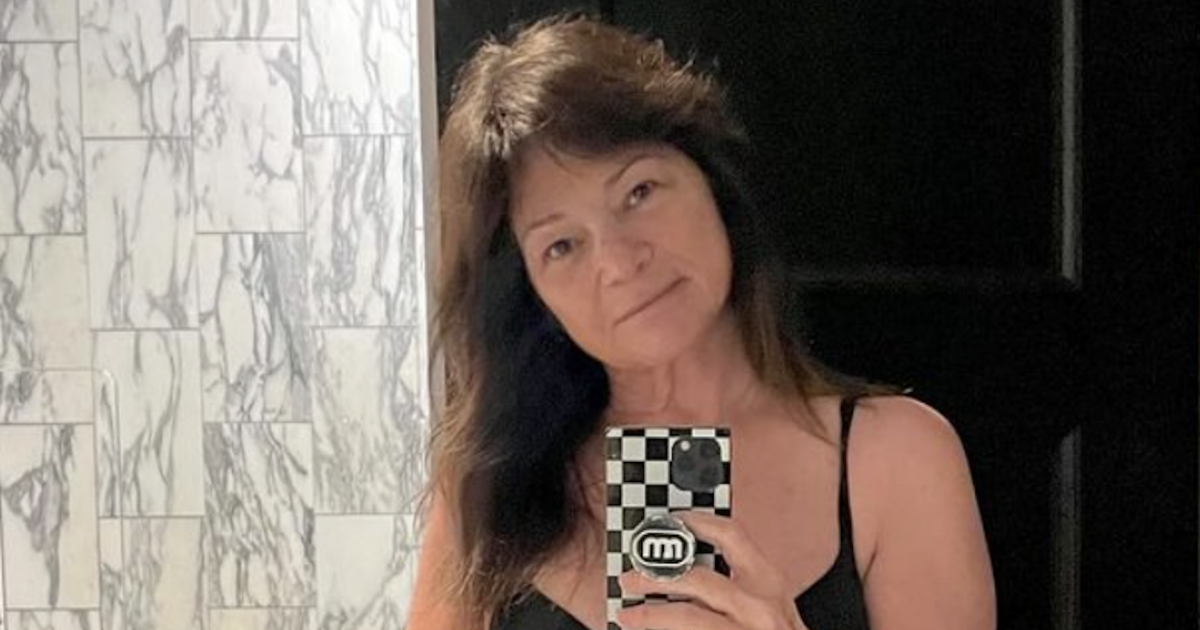 Valerie Bertinelli Bares Her Body in Brave Bathroom Selfie